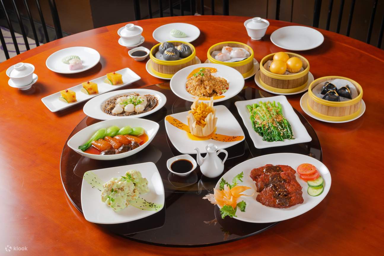 Buffet or Semi Buffet at Renaissance Saigon (Viet Kitchen Restaurant)